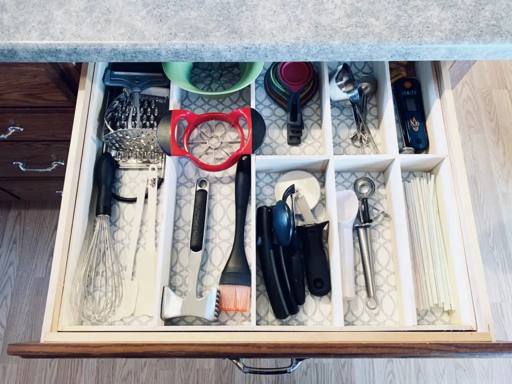 How To Organize Every Drawer In Your Kitchen - Tidy Little Tribe